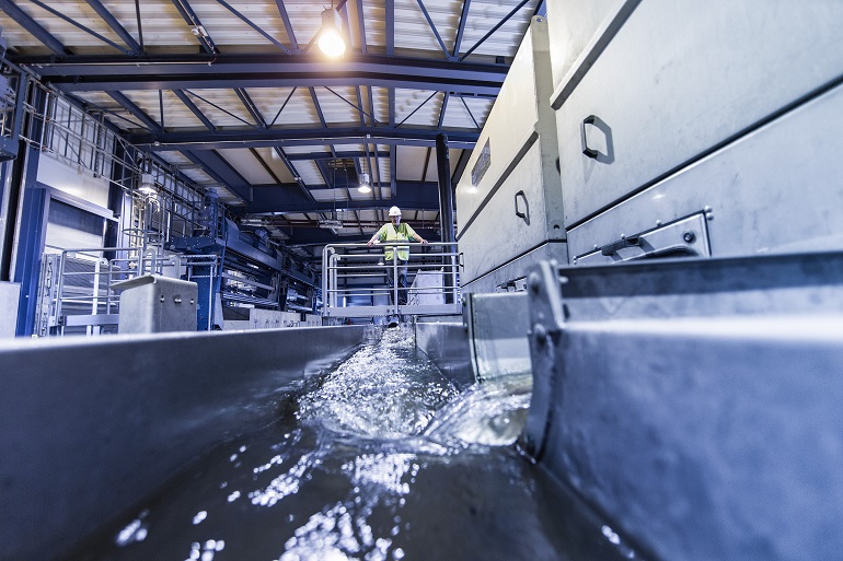 Geiger® MultiDisc® Screen with Fish Return System | Passavant & Geiger